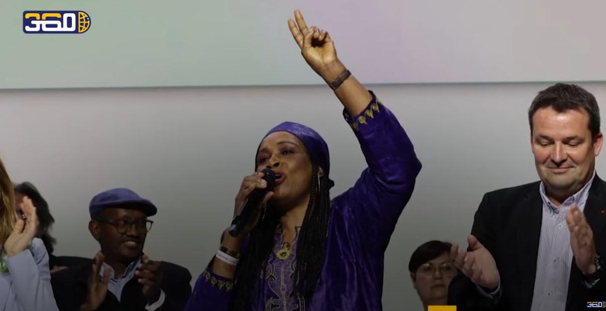 راشيل_كيكي .. أول عاملة نظافة في البرلمان الفرنسي - masr360